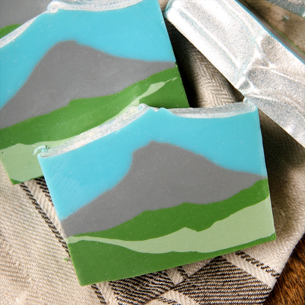 Evergreen Mountain Soap Project | Bramble Berry